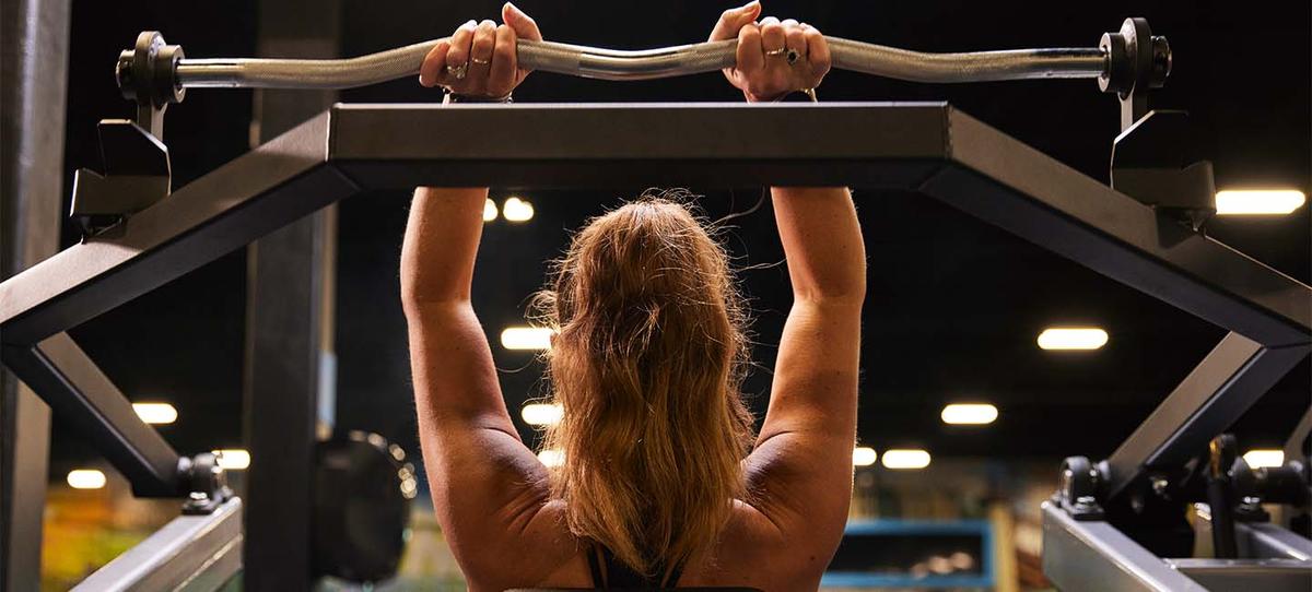Essential Gym Amenities at EōS | Gym Features | EōS Fitness